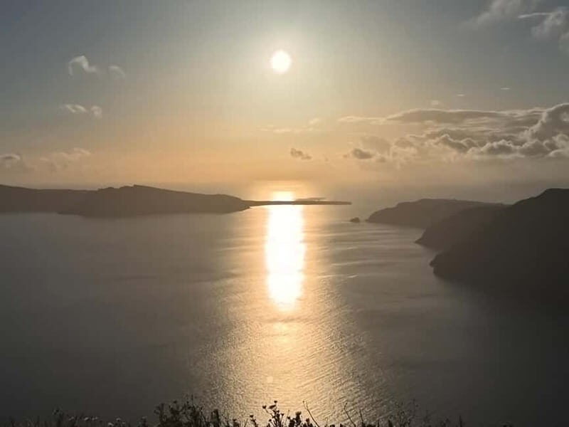 Santorini: Romantic Proposal with Caldera View - A Closer Look at the Proposal Experience