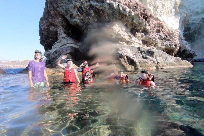 Santorini Stand-Up Paddle and Snorkel Adventure - The Guides and Equipment