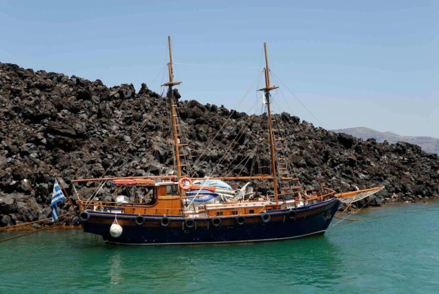 Santorini: Thirassia Islands and Volcano Guided Cruise - Authentic Experiences & Practical Details