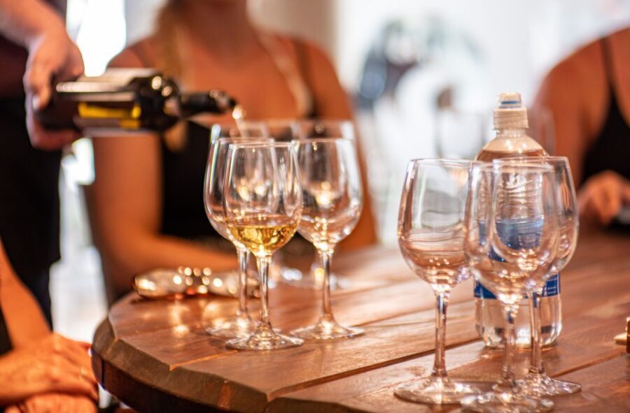 Santorini: Wine Tour with Sunset in Oia - Authentic Reviews in Perspective