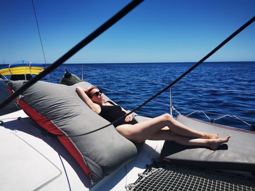 Santorini:Catamaran: private cruise with food & drinks - Who Is This Cruise Best For?