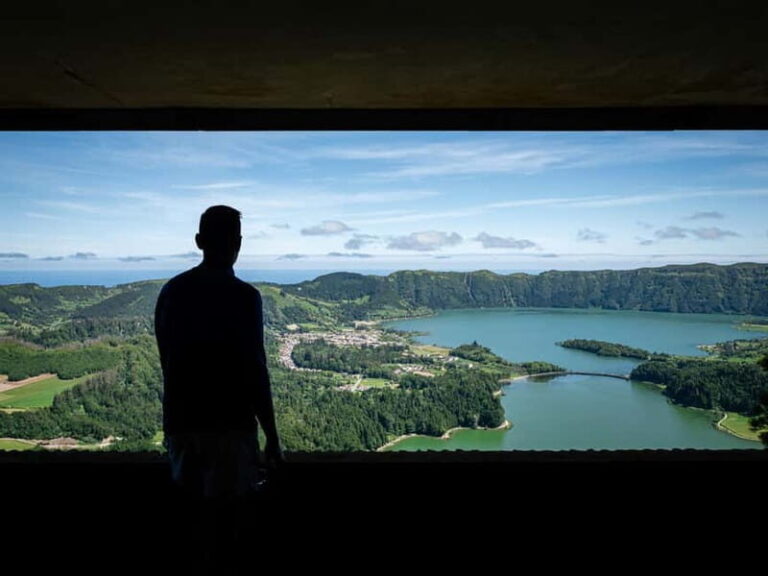 São Miguel Azores: Professional Photoshoot with Local Guide - Exploring São Miguel with a Professional Photoshoot: What to Expect