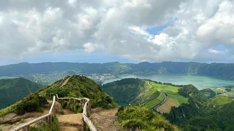 São Miguel: Sete Cidades & Pineapple Plantation Tour - What You’ll Experience During the Tour