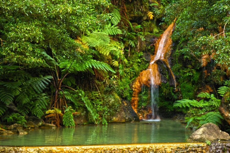 São Miguel West: Sete Cidades and Fogo Tour with Lunch - The Itinerary Breakdown