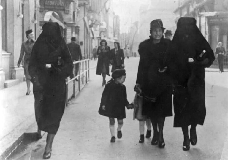 Sarajevo Jewish Tour - A Closer Look at the Sarajevo Jewish Tour