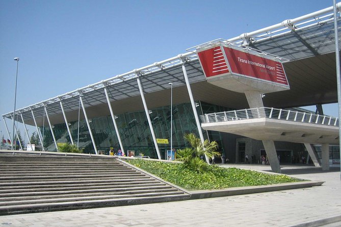 Sarande: Private transfers from/to Tirana. 4,8 and 20pax groups. - Why Choose This Private Transfer Service?