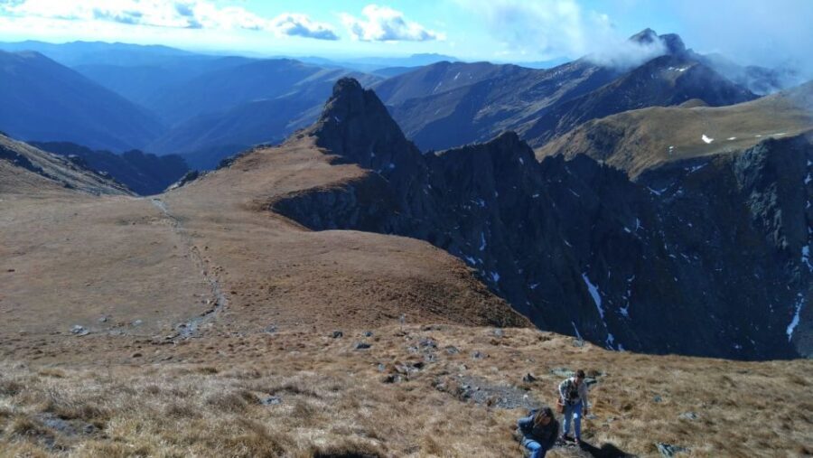 SB05 - Carpathian Heights: Hiking to Bâlea Cascada & Lake - A Detailed Look at the Itinerary and What to Expect