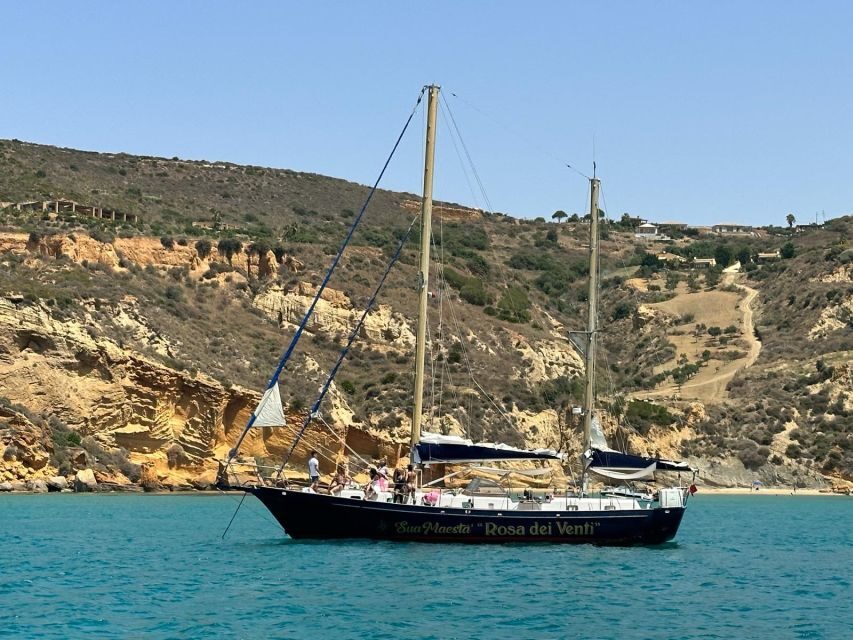Scala dei Turchi: sailboat excursion with lunch and aperitif - A Luxurious and Flavorful Lunch