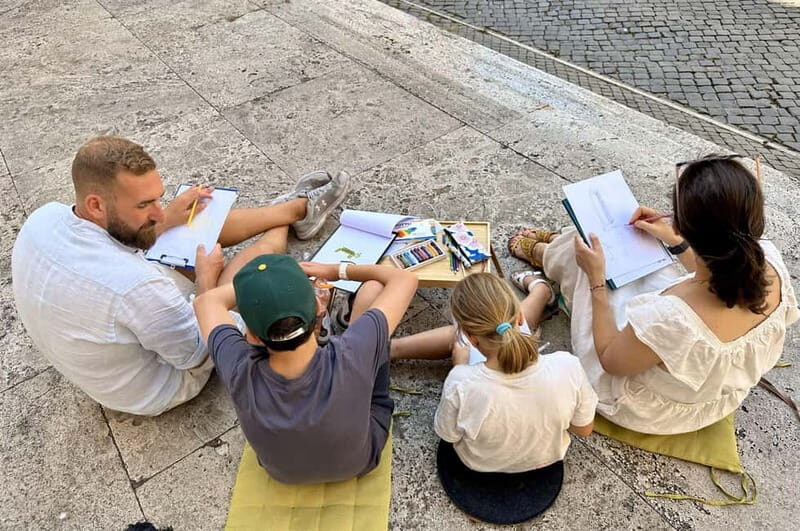 Scavenger Hunt Art Lab for FamiliesExplore Romes Landmarks - A Closer Look at the Experience