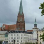 Schwerin: Private Guided Walking Tour - Discovering Schwerin: A City Surrounded by Lakes