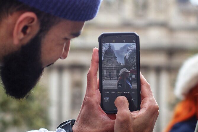 Screen to Streets: A TV Show-inspired Walking Tour of Paris - The Experience: What to Expect