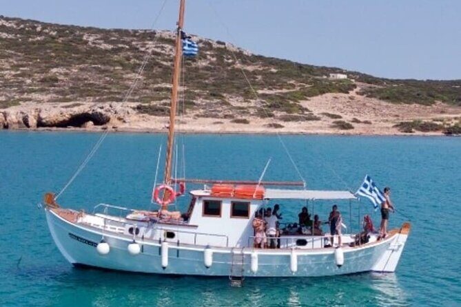 Sea Sunset Tour in the Bay of Naousa - Paros - Onboard Experience: Food, Drink, and Atmosphere