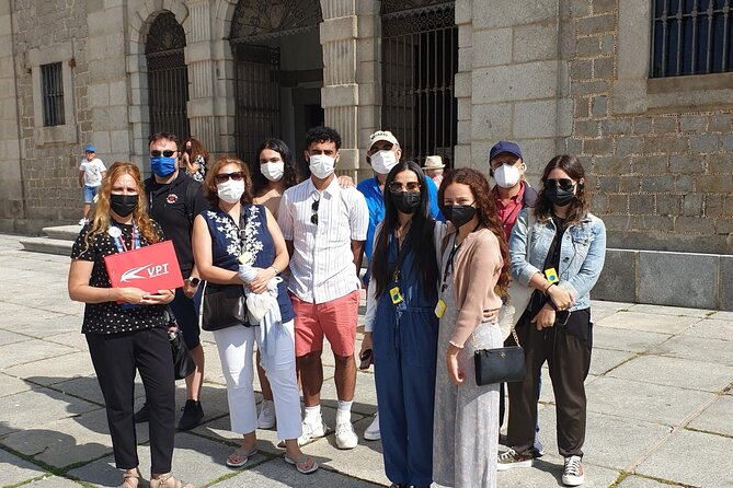 Segovia and Avila Guided Tour and Flamenco Show in Madrid - Exploring Segovia: Ancient Roman Engineering Meets Medieval Majesty