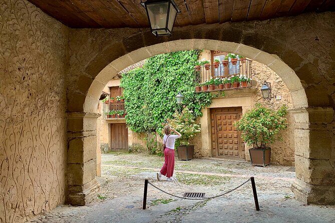 Segovia and Pedraza: from the Roman Empire to Middle Ages from Madrid - Exploring the Route: What to Expect