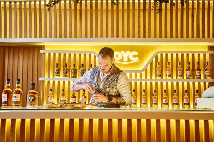 Segovia: DYC Distillery guided visit with whiskey tasting - Whisky Tasting and Additional Offerings