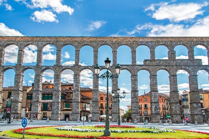 Segovia - Old Town tour including Castle visit - Practical Aspects of the Tour
