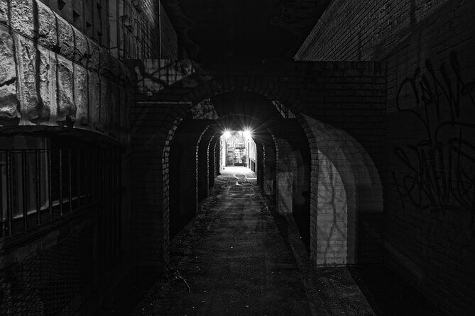 Self-Guided Audio Tour-Behind the shadow of evil: Jack the Ripper - A Detailed Look at the Tour Experience