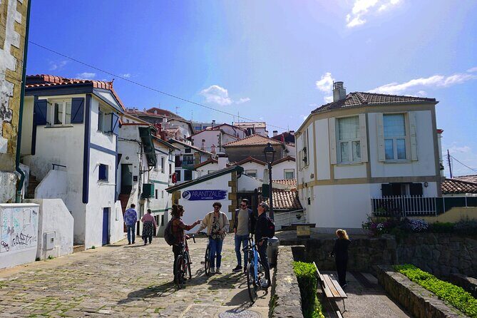 Self Guided Bike Tour in Getxo (Scenic Bilbao's Seaside) - Who Should Consider This Tour?