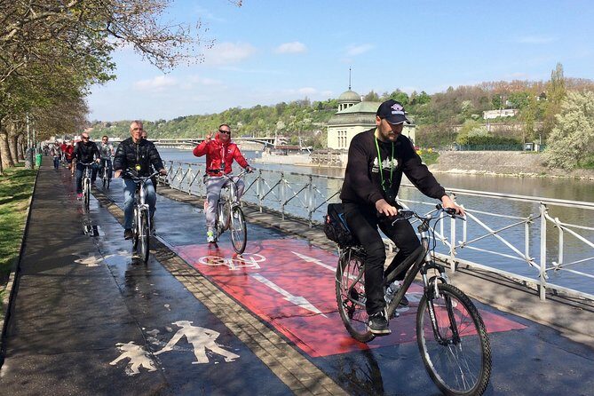 Self-Guided City Bike Tours - The Sum Up