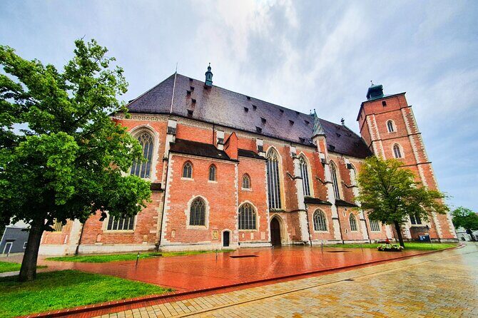 Self-guided scavenger hunt and city game in Ingolstadt - Who Will Enjoy This Tour?