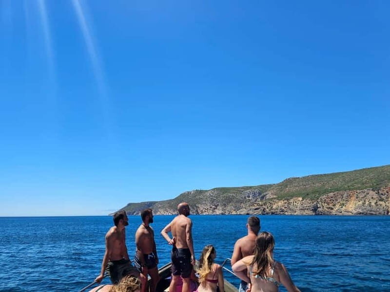 Sesimbra: Group tour along the coast (3 secret beaches) - Tasting Regional Flavors
