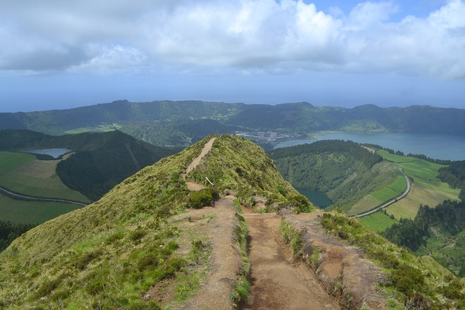 Sete Cidades, Hike Serra Devassa and Boca do Inferno - An Authentic Hike in the Heart of São Miguel