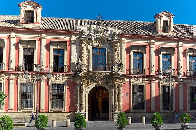 Sevilla: Guided tour to the Alcazar + Cathedral and Giralda - A Closer Look at the Itinerary