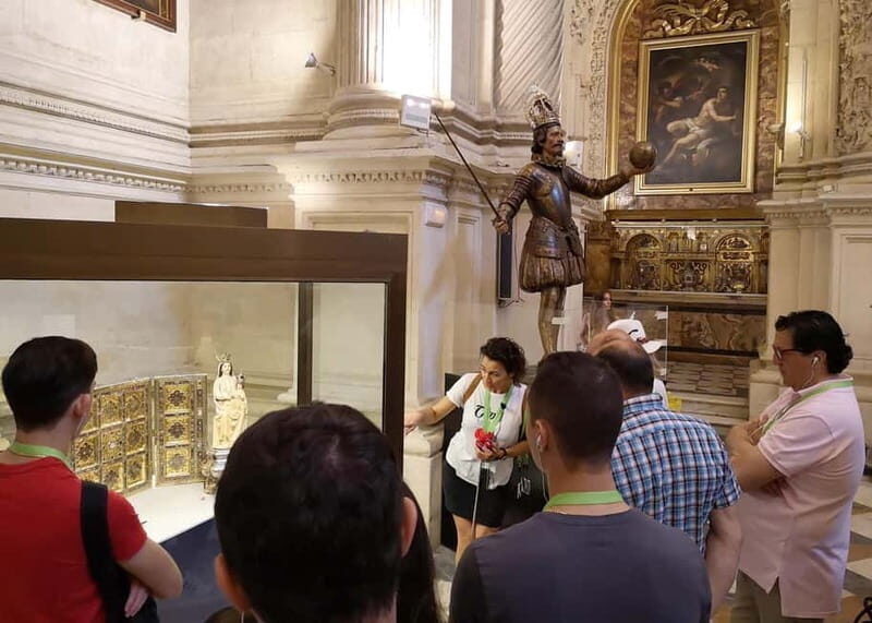 Seville: Cathedral and Giralda Small Group Tour with Tickets - Key Points