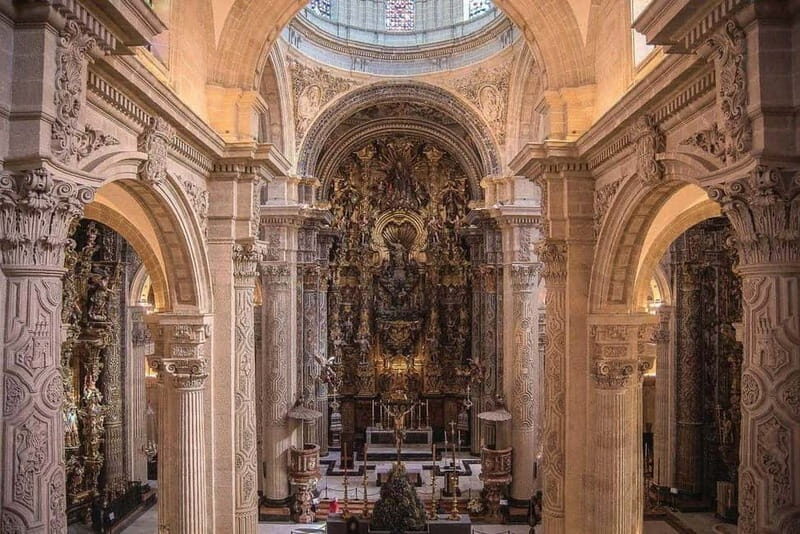 Seville: Cathedral and Salvador Church Guided Tour - In-Depth Breakdown of the Tour
