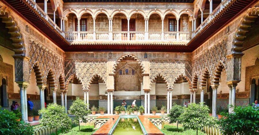 Seville: Cathedral, Giralda & Alcázar Guided Tour - Who Will Love This Tour?