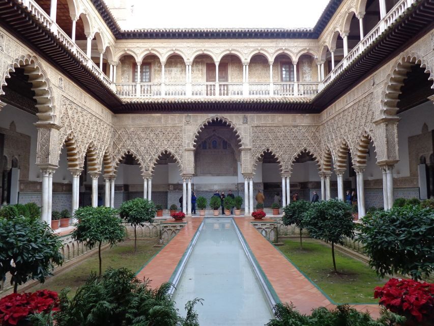 Seville: Cathedral & Real Alcazar Private Tour with tickets - An In-Depth Look at the Experience