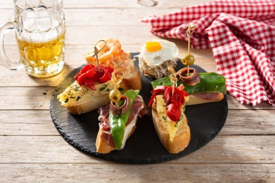 Seville: Flamenco Show and Tapas in Triana Private Tour - An In-Depth Look at the Tour Experience