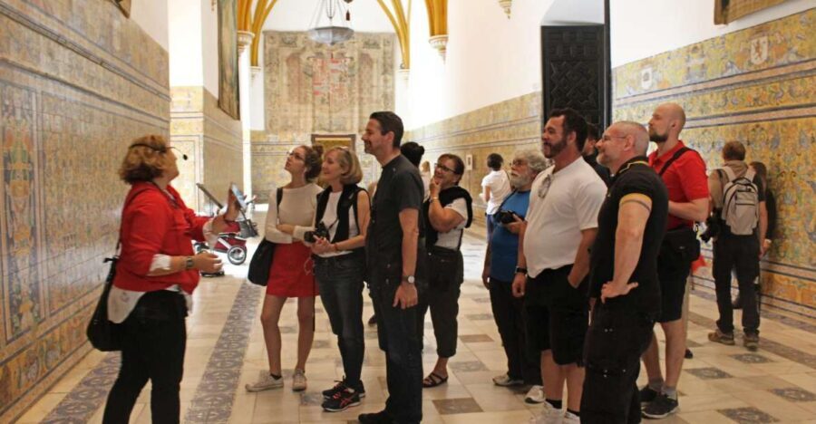 Seville: Guided Sightseeing Day Tour - The Experience in Detail