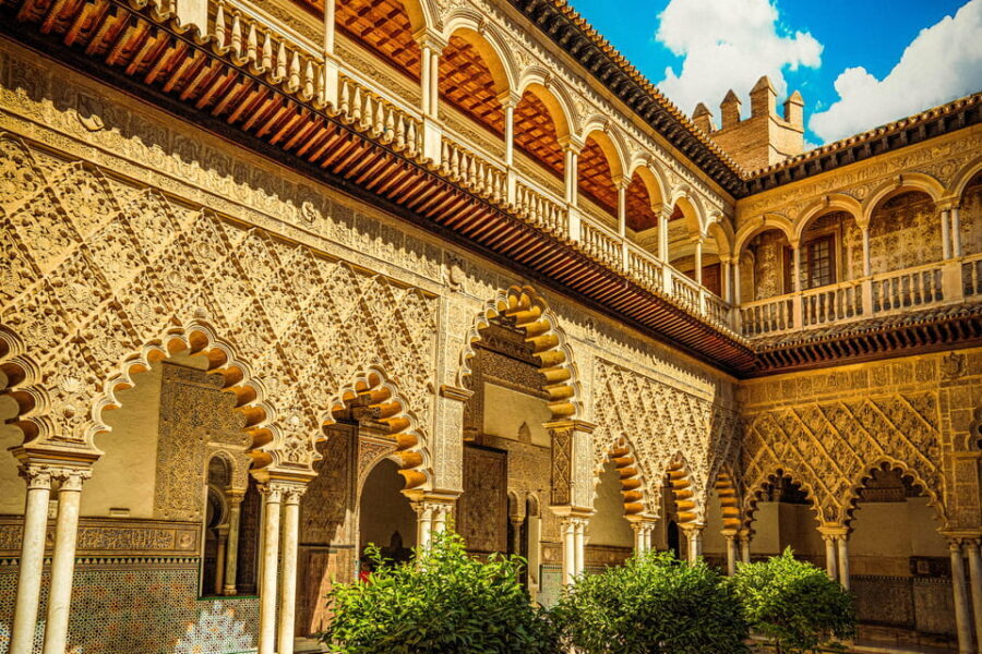Seville: Priority Access Cathedral, Giralda & Alcázar Tour - Who Should Book This Tour?