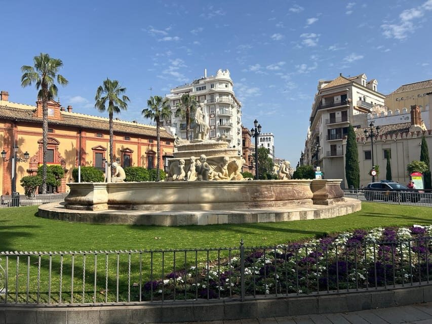Seville: Private City Walking Tour. - The Breakdown of Stops and Sights