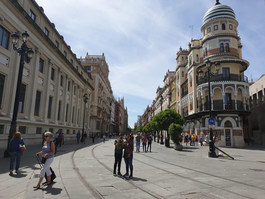Seville private Tour, The true heart of Andalusia, from Faro - Practical Aspects and Value