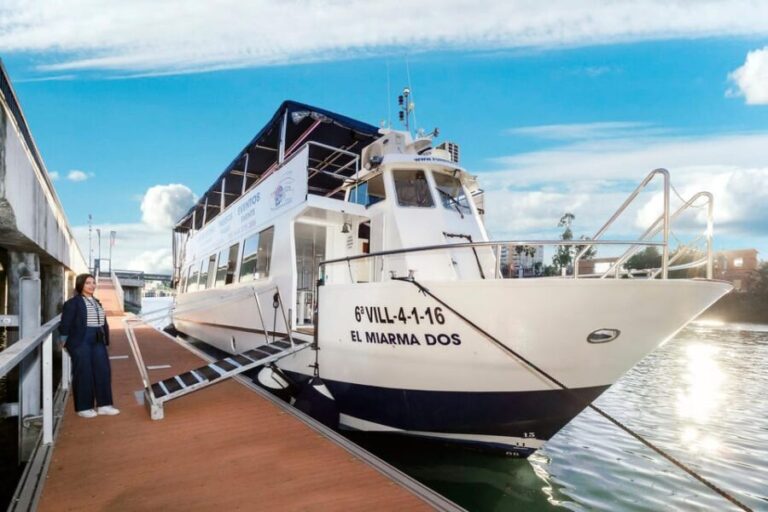 Seville: Restaurant boat ride on the Guadalquivir River with lunch/dinner - Who Is This Tour Best For?