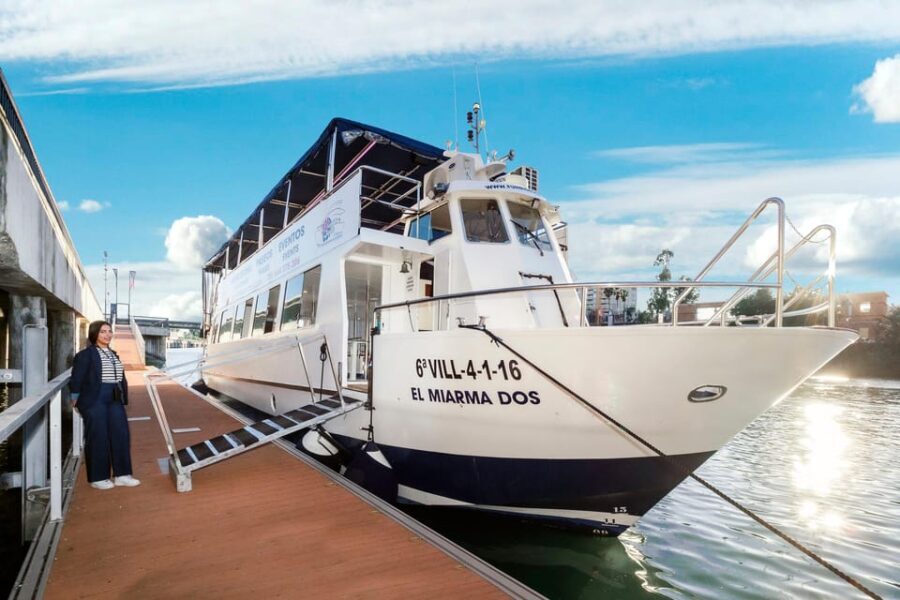 Seville: Restaurant boat ride on the Guadalquivir River with lunch/dinner - Who Is This Tour Best For?