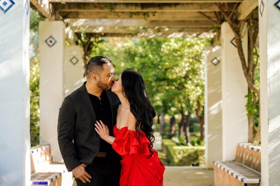 Seville: Romantic photoshoot for Couples - The Practical Details