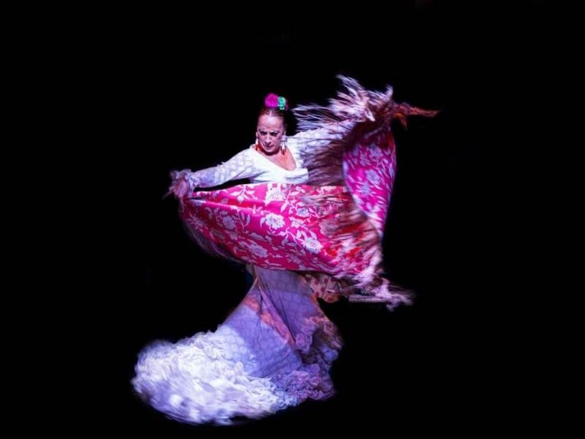 Seville: Tapas Dinner and Flamenco Show - An In-Depth Look at the Experience