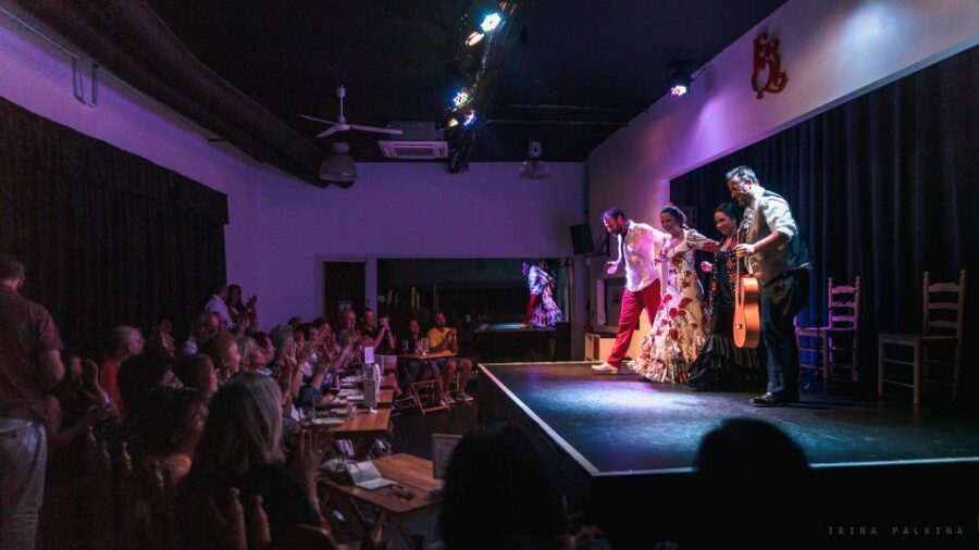 Seville: Traditional Flamenco Show in Triana - The Venue and Atmosphere