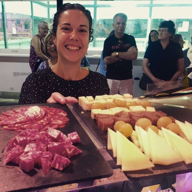 Seville: Triana Market Tour with Tastings - Learning about the Culture and Food Traditions