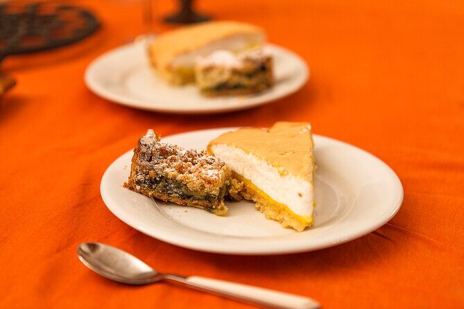 share a traditional meal with licauw - Why the Experience Stands Out