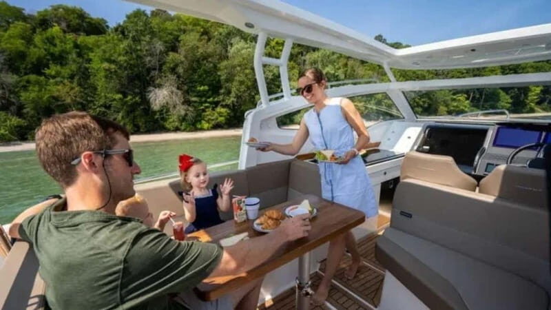 Shared Boat Tour in the Gulf of Poets - Who Will Love This Tour?
