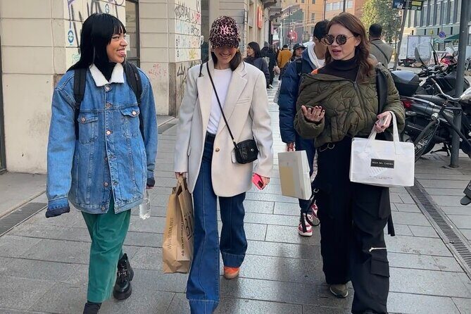 Shopping in Milan with a Fashion Stylist - The Experience in Detail