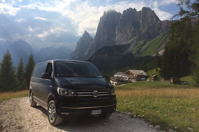 Shuttle from Cortina to the Tre Cime di lavaredo - Introduction