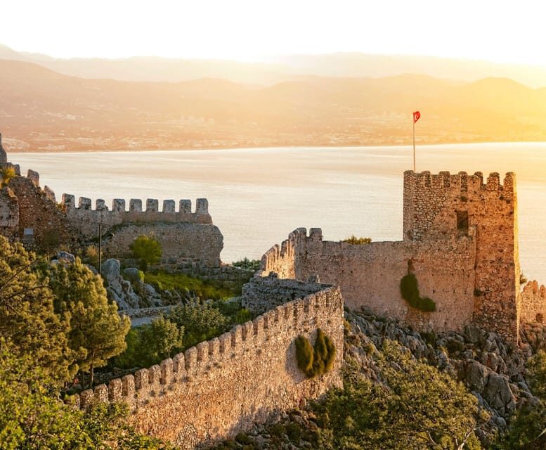 Side: Alanya City Tour with Lunch at Dim River and Boat Tour - Discovering Alanya Castle and Panoramic Views