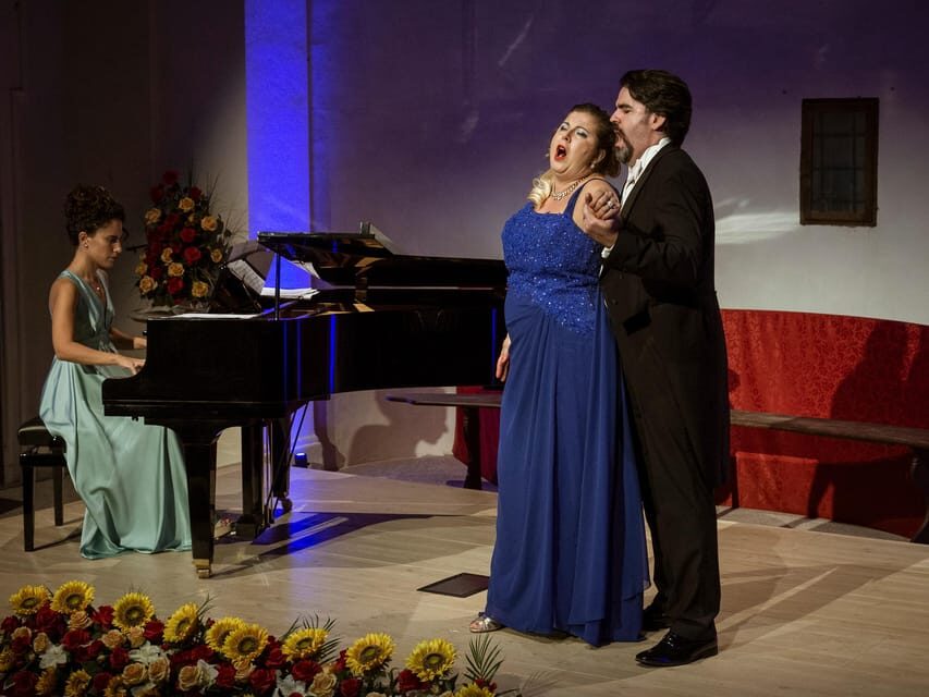 Siena: Italian Opera Concert with Artists Meet & Greet - Practical Tips and Considerations