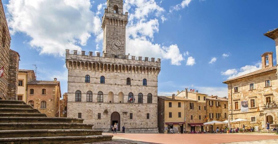 Siena: San Gimignano, Chianti & Montalcino Small-Group Tour - San Gimignano: The City of Towers