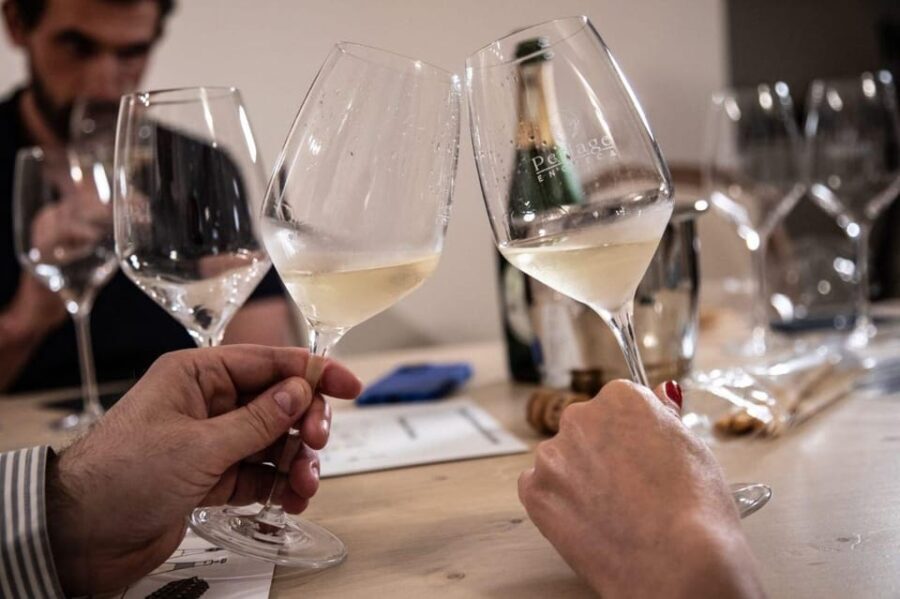 Siena: Wine tasting Experience with Italian Sparkling Wines - What Travelers Can Expect During the Tasting